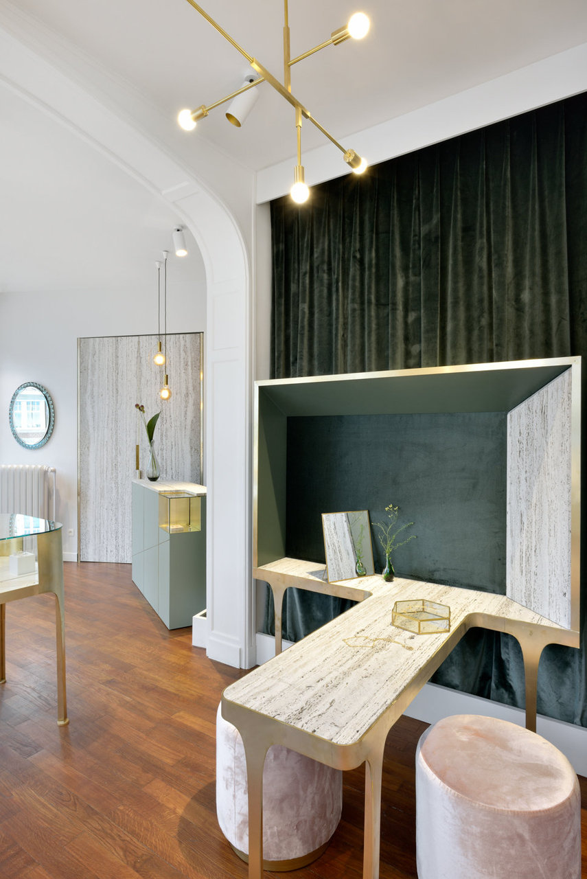 Interiors/Architecture