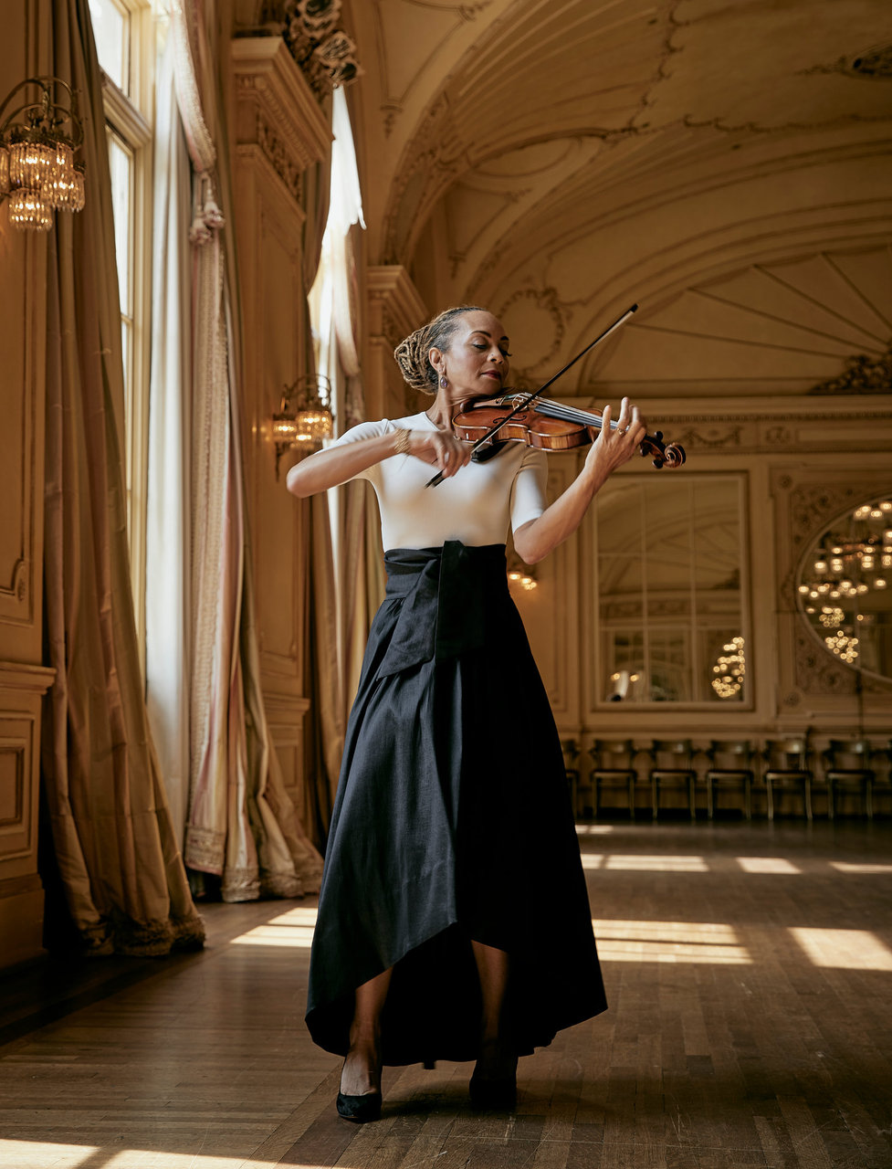 Anne Harris Violinist