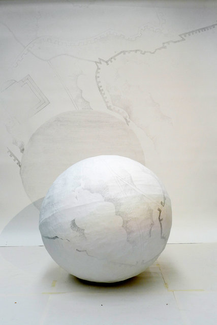 Lisa Jones is a British artist based in Sydney, Australia whose work ...